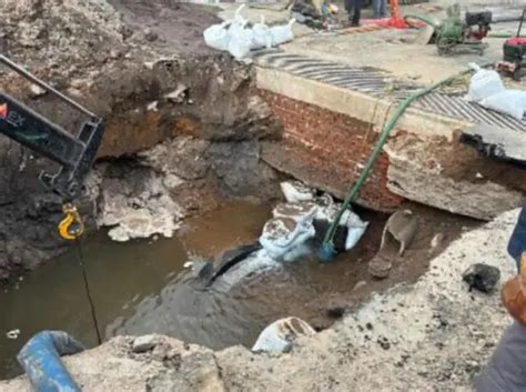 Se Rompe Tubería De Ramal De Cutzamala