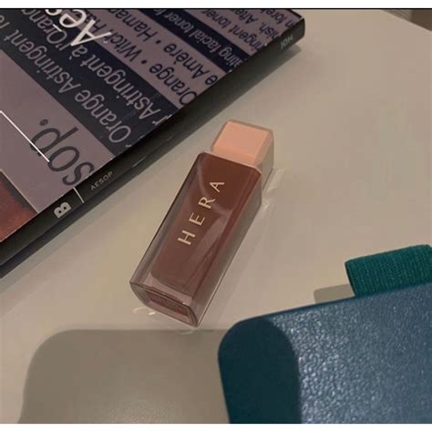 422、462台灣出貨🇰🇷官方正品代購 Hera赫拉 潤澤裸唇釉 422 Hera 462 Hera 唇釉 蝦皮購物
