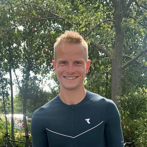 Marcel Lamsbach Laborant Werkstoff Prüflabor Hübner Gmbh And Co Kg Xing