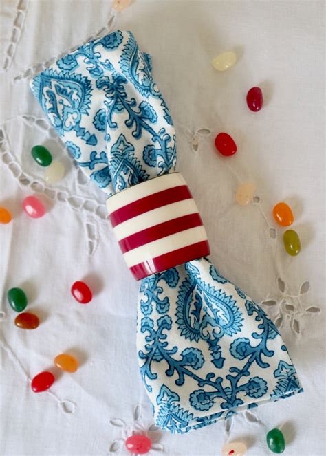 Napkin Ring Raspberry 1 Remaining