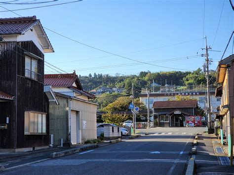 2日目その3減築されたがまだ現役 築100年目の駅舎が残る西浜田駅島根県浜田市 秋の乗り放題パスで行く山陰西部木造駅舎詣の旅
