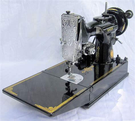Singer 1951 Featherweight Centennial 221 Sewing Machine