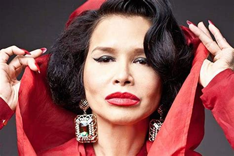 Melanie Ng S Instagram Twitter Facebook On Idcrawl