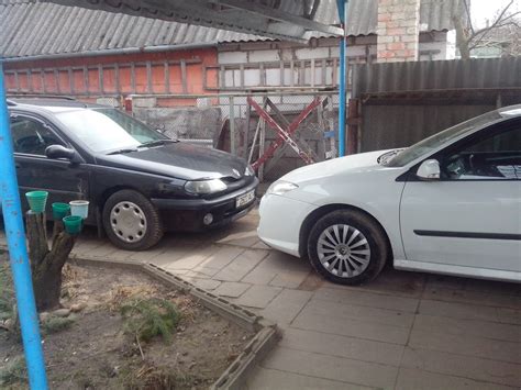 Замена сайлентблоков подрамника — Renault Laguna I, 1,9 л, 1998 года ...