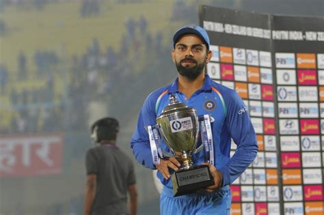 Virat Kohli Treats Team India To Sumptuous Food At NUEVA Restaurant In