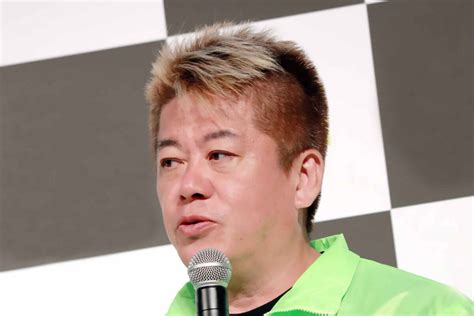 堀江貴文氏「楽屋裏で女子アナ相手に」 中居正広氏の問題で批判集まる“あの人物”に追い打ち｜ニフティニュース