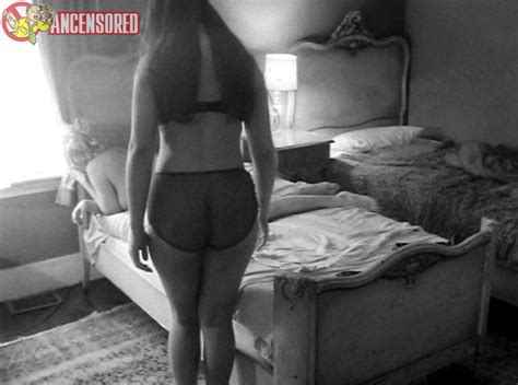 Naked Donna Stone In The Ultimate Degenerate