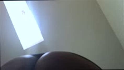 Will Tiny Human Be Crushed By Giantess Gigantic Ass Pov 4k