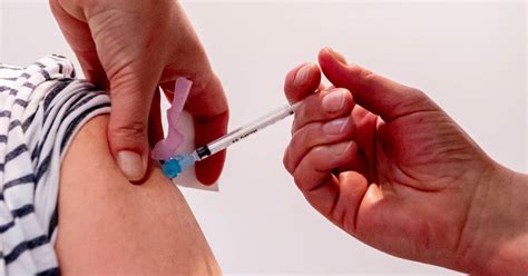 Voorrang Bij Vaccinatie Voor Mensen Met Zwaar Overgewicht Prikken