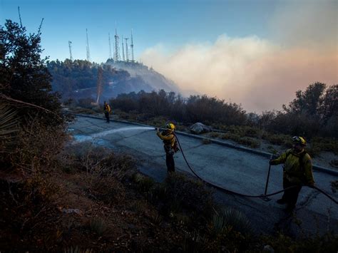 ‘i Lost Everything Fire Crews Battle ‘unprecedented Los Angeles