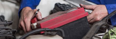Installation Remove Old Car Battery Autobatteries Clarios