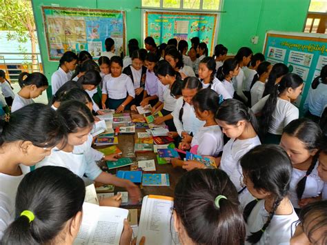 သထုံမြို့၊ အမှတ် ၄ အခြေခံပညာအထက်တန်းကျောင်း၌ စာဖတ်ရှိန်မြှင့်တင်ရေး လူငယ်ရေးရာအသိပညာပေးဟောပြောပ