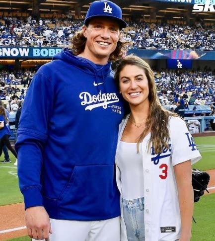 Tyler Glasnow Wife Age Height Weight Career Net Worth And More Bioinfolabe