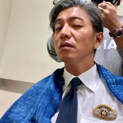 🎤木村拓哉、ヘアメイク中のオフショット公開で大炎上「本当に頭悪そうな文章」 スレッド閲覧｜爆サイcom南関東版