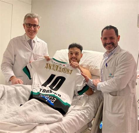 Ander Torriko Operado De Una Rotura De Ligamento Cruzado Anterior