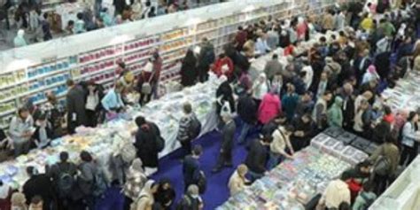 مشاركون بندوة في معرض الكتاب يؤكدون أهمية الصناعات الثقافية في تشكيل