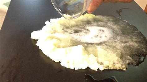 Sodium Polyacrylate Demo Youtube