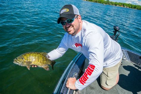 Targeting Spawning Smallmouth Bass Should It Be Legal Outdoorhub