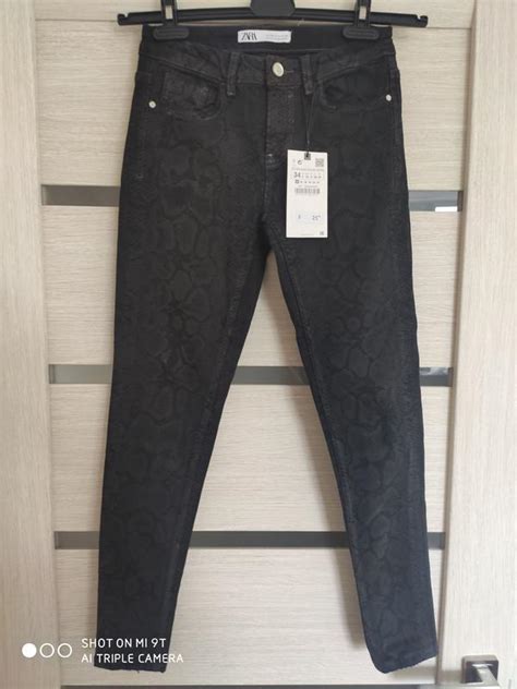 Джинсы зара — цена 350 грн в каталоге Джинсы Купить женские вещи по доступной цене на Шафе