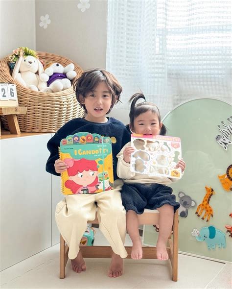 쏠앤샘 유아교구 기획and개발 쏠앤샘 워크지 업데이트 📄한글 모음 익히기 워크지 이번주 업데이트 워크지는 한글 모음 익히기 입니다💛 쏠앤샘 한글 원목 자석블럭의 모양과