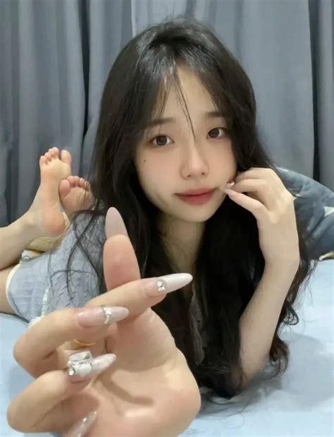 Ảnh Gái Xinh Douyin Tiktok đẹp Cuốn Hút Và đầy Phong Cách