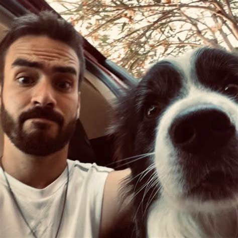 Noé Montoya Cacioncanina • Threads Say More