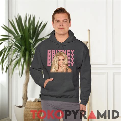 Britney Spears Shirt Tokopyramid