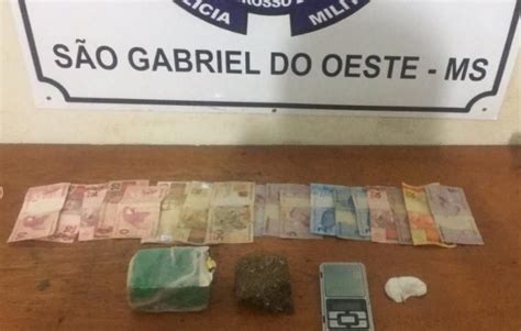 Adolescente De 15 Anos é Apreendido Em Flagrante Por Tráfico De Drogas