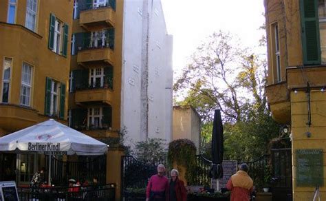 La Maison Manquante De Boltanski Blog Des Histoire De L Art De Baudelaire