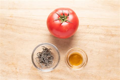 【和えるだけ】トマトと塩昆布のゴマ油和え やさいのトリセツ