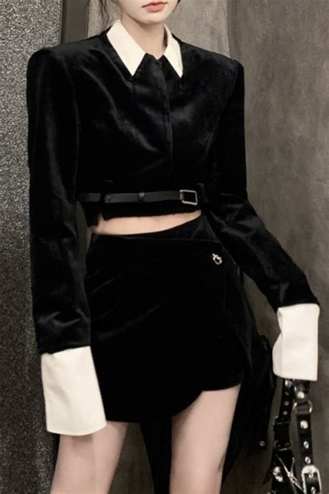 Set 폴로 카라 브이넥 긴소매 롱슬리브 숏 자켓 미니 스커트 투피스 세트