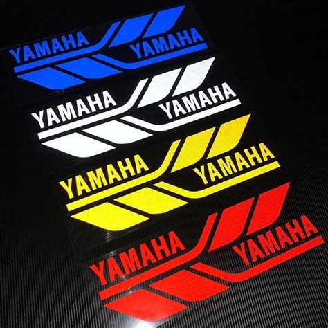 山葉 雅馬哈摩托車反光貼踏板車頭腳凳改裝裝飾貼yamaha Nmax Xmax Aerox 155 Mio R1 R3 蝦皮購物
