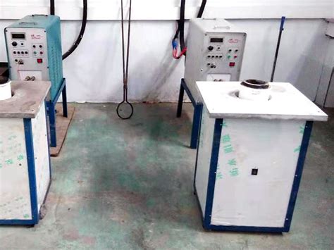 高频小型熔金炉 高频小型熔金炉 三门峡恒河电气科技有限公司 熔金炉、银电解、电阻炉