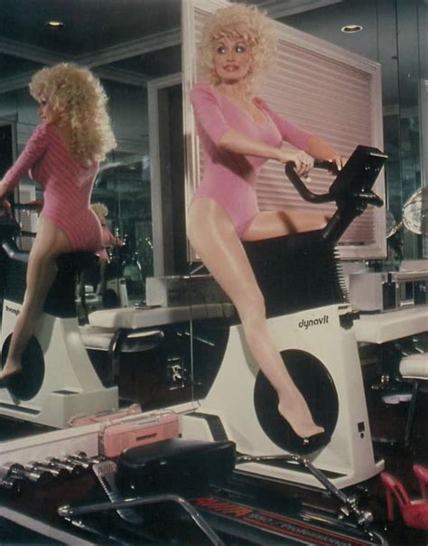 Dolly Parton Sporting That 1980s Fitness Look Rthe1980s