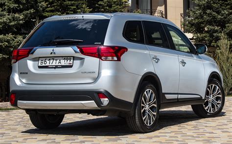 Mitsubishi Outlander 3 2015 2021 цена и характеристики фотографии и