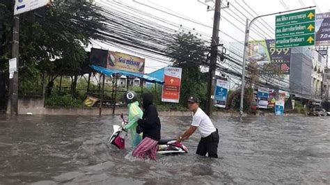 April Showers Floods Pattaya Human Life