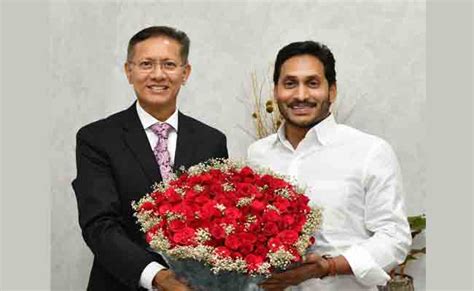 Gautam Sawang Meets Ap Cm Ys Jagan After Taking Charge As Appsc Chairman