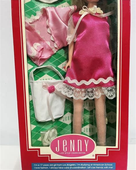 全新現貨 未拆封 1981年珍妮娃娃 Jenny Dolls 日本當時物收藏 日本絕版玩具 蝦皮購物