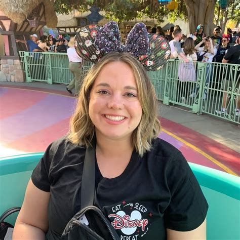 Haley Matthews Haleymatthews • Threads Say More