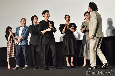 画像2040 草なぎ剛「こんなにグッと来る日は初めて」監督は声詰まらせ感謝 一時延期の「台風家族」公開 モデルプレス