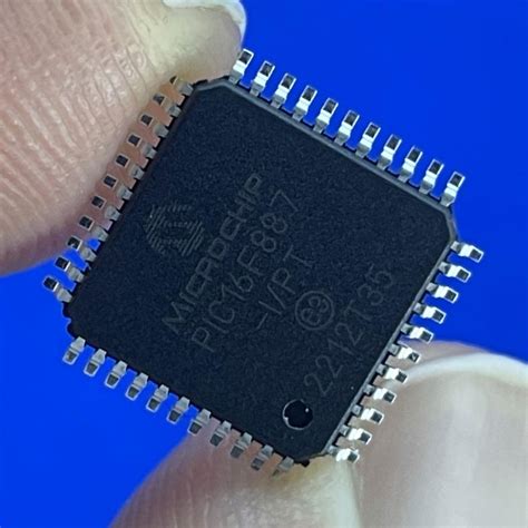 Read IC PIC MCU PIC16F887