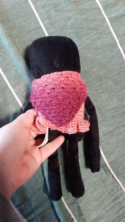 Endermans Pink Dress And Shawl For Moms Girlfriend Rcrochet