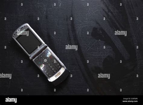 Motorola RAZR V3 Stock Photo Alamy