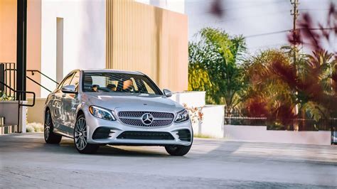 Compare The 2019 Mercedes Benz Cla Vs C Class Mercedes Benz Of Chicago