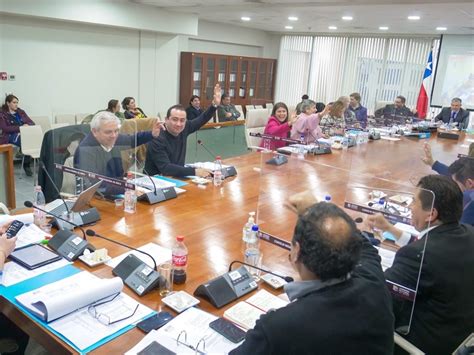 Aprueban 1200 Millones De Pesos Para Emprendedores Fosis Afectados Por