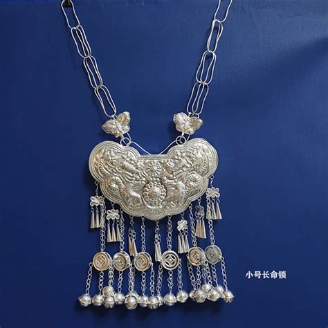贵州少数民族帽子侗族苗族舞蹈演出脖服装银饰头饰演出服女项圈 淘宝网 花瓣网