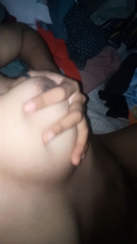 Mantan Pamer Toket Nya Yang Tobrut