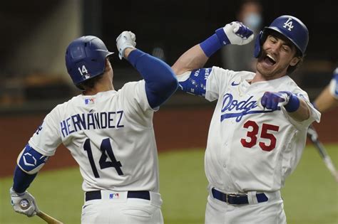 Dodgers Cody Bellinger Dislocates Shoulder Celebrating Home Run In