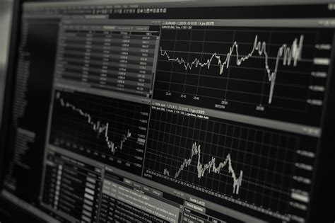 Python Plotly入門 複数のグラフをプロット 楽しみながら学ぶ AI 入門