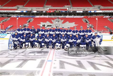 Toronto Maple Leafs Pose For A Team Photo Ahead Of The 2017 News